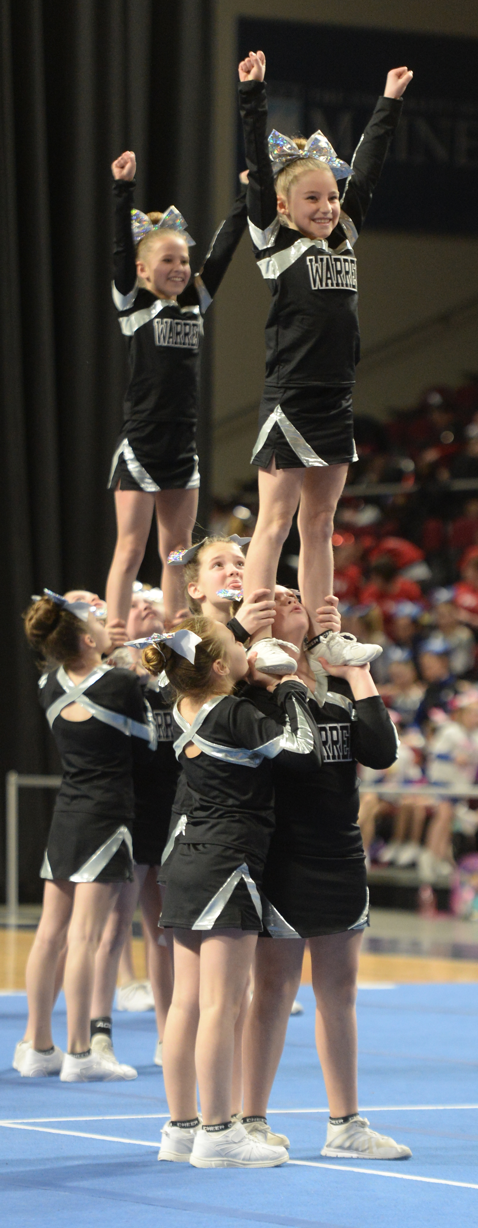 Warren Panthers tumble to first place - The Lincoln County News