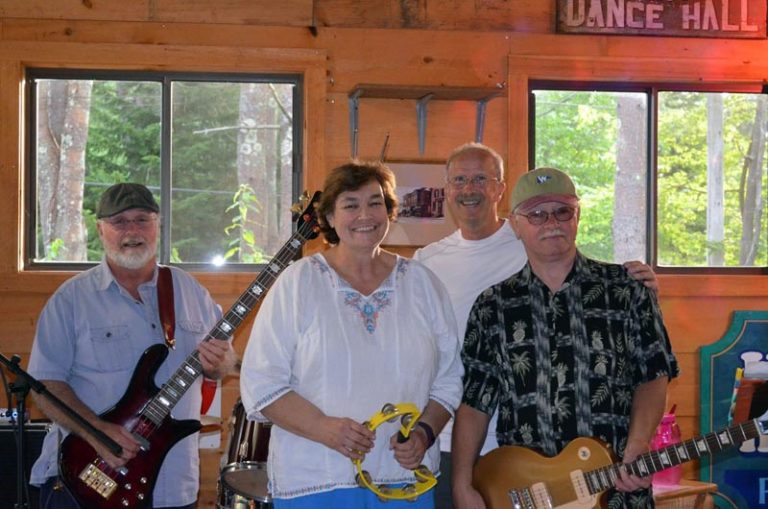 Salty Dogs at Bands for Books - The Lincoln County News