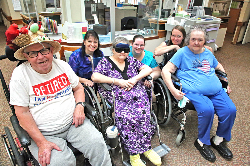 Cove’s Edge Staff Care for Each Other’s Parents - The Lincoln County News