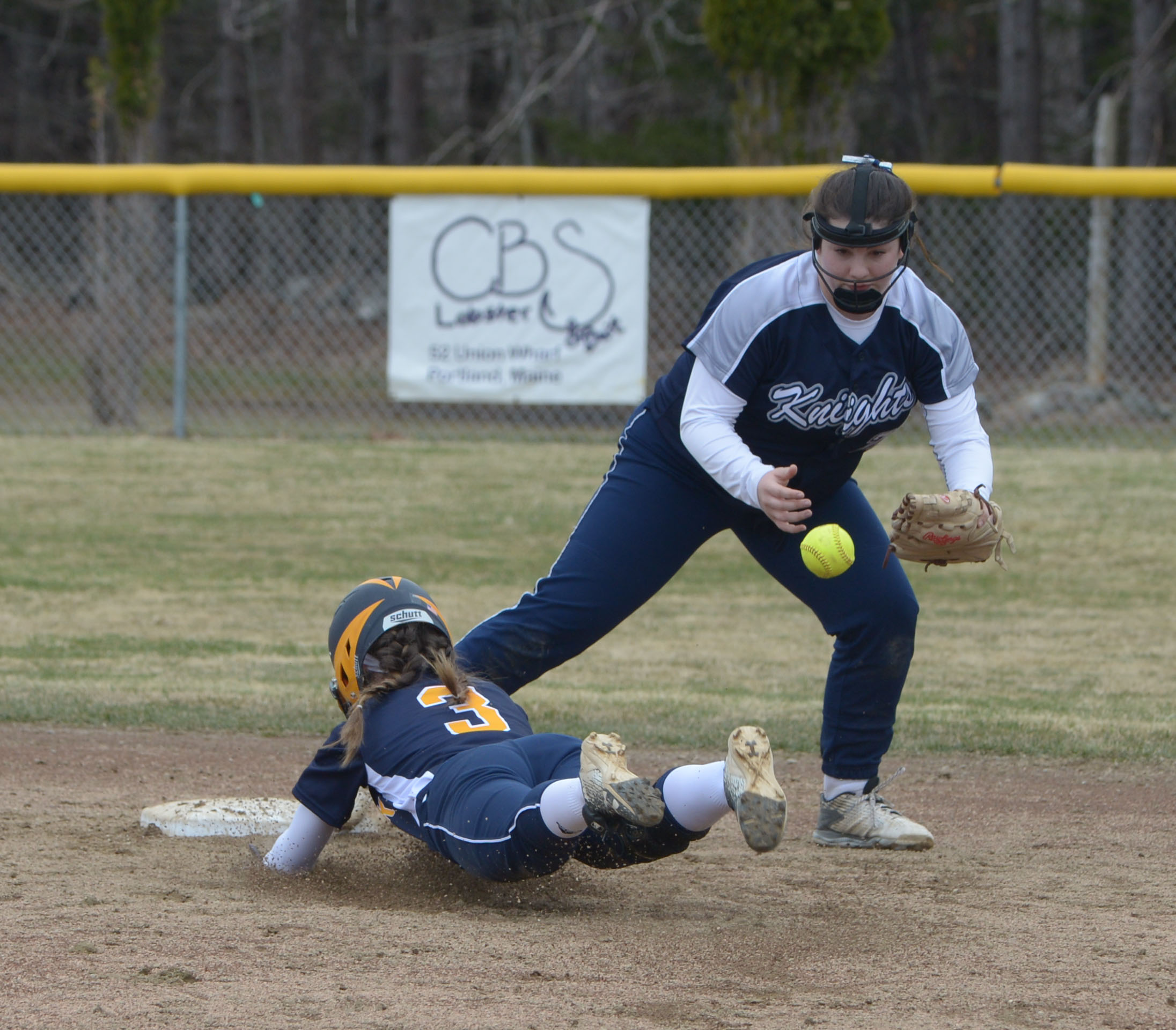 Medomak softball opens with a win - The Lincoln County News