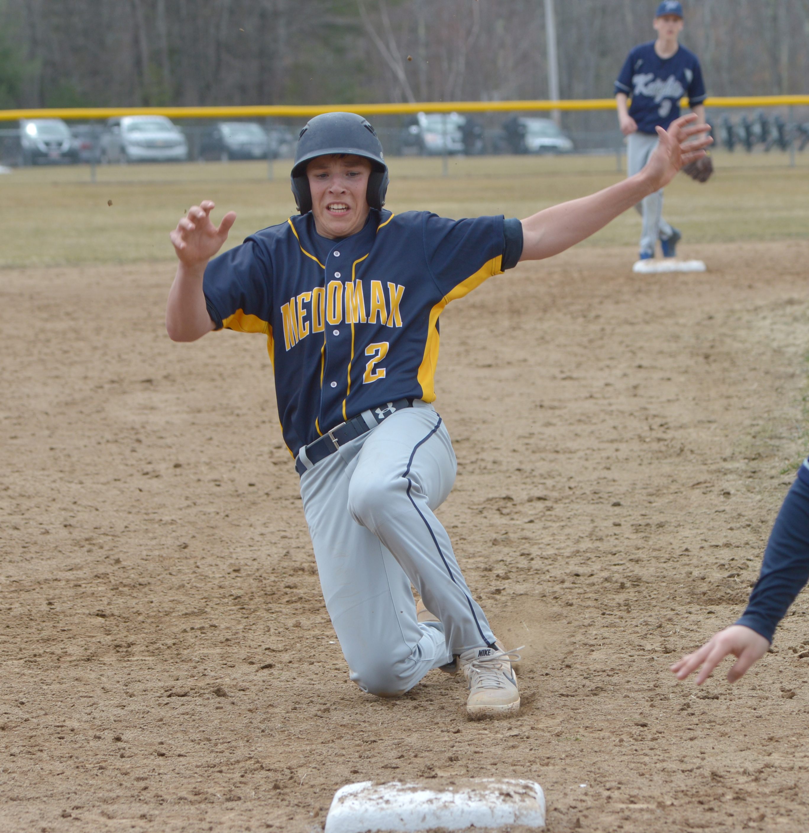 Medomak baseball opens with a win - The Lincoln County News