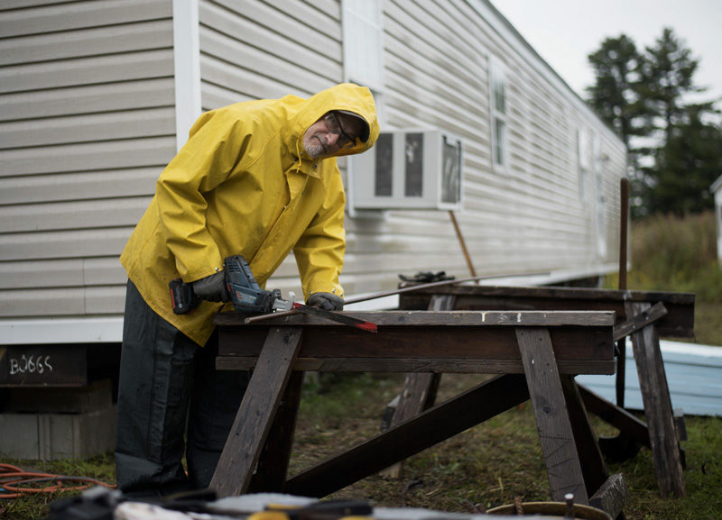 LCcommunity cares-5-JP-2-color - The Lincoln County News