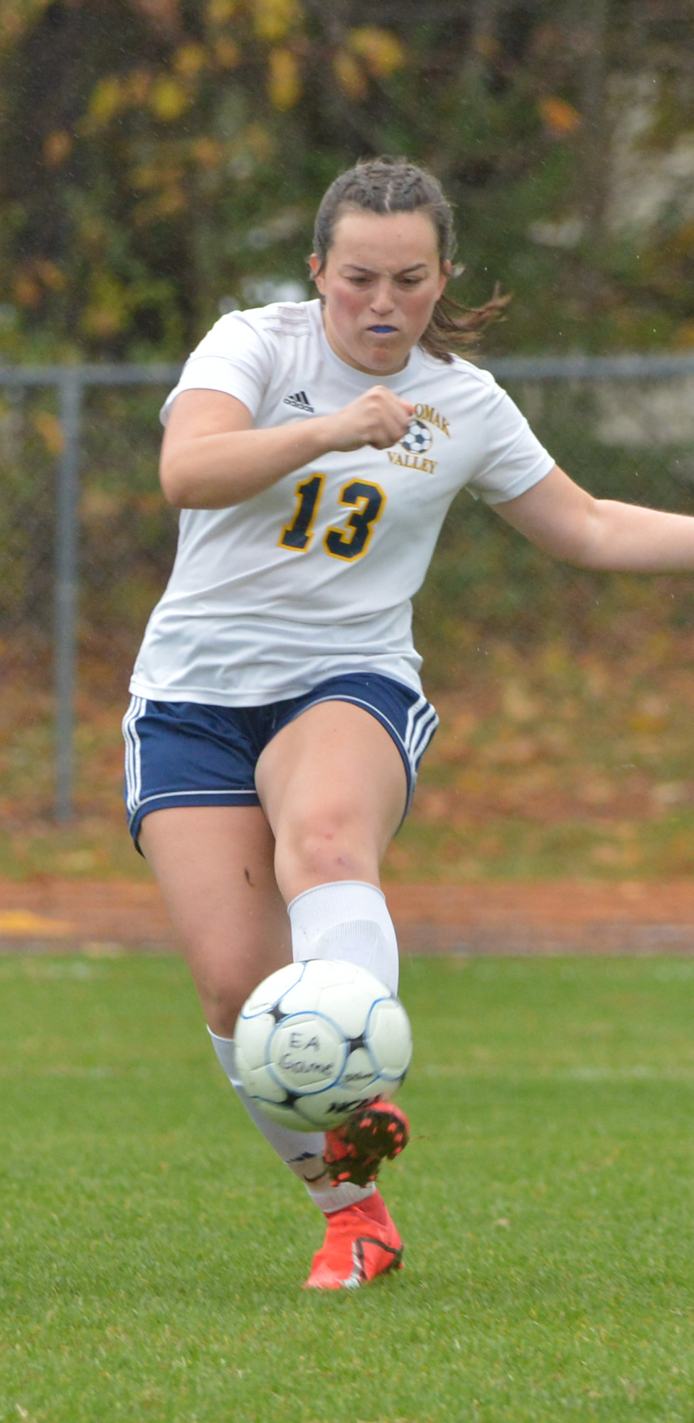 Medomak Girls Upsets Erskine - The Lincoln County News