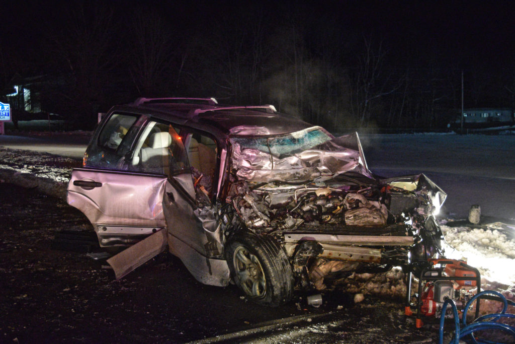 Woman and 4-Year-Old Injured in Wiscasset Crash - The Lincoln County News