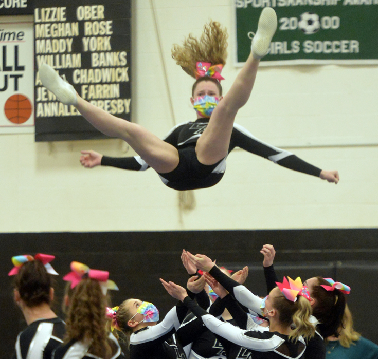 Team Unity Makes LA Cheerleaders Winners in Coach's Eyes - The Lincoln ...