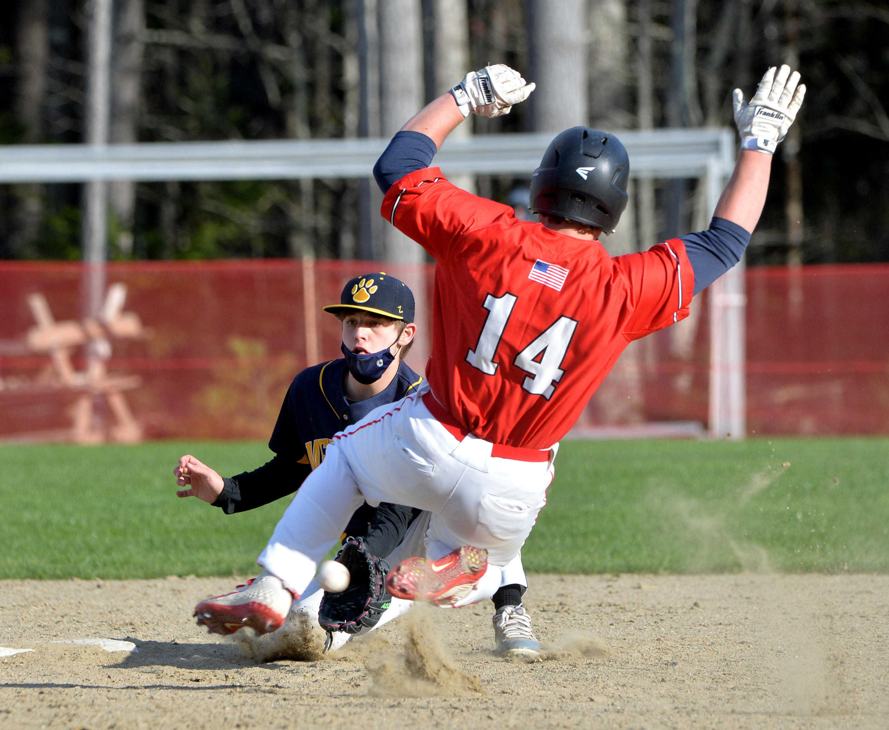 Camden Beats Medomak with Walk-off Single - The Lincoln County News