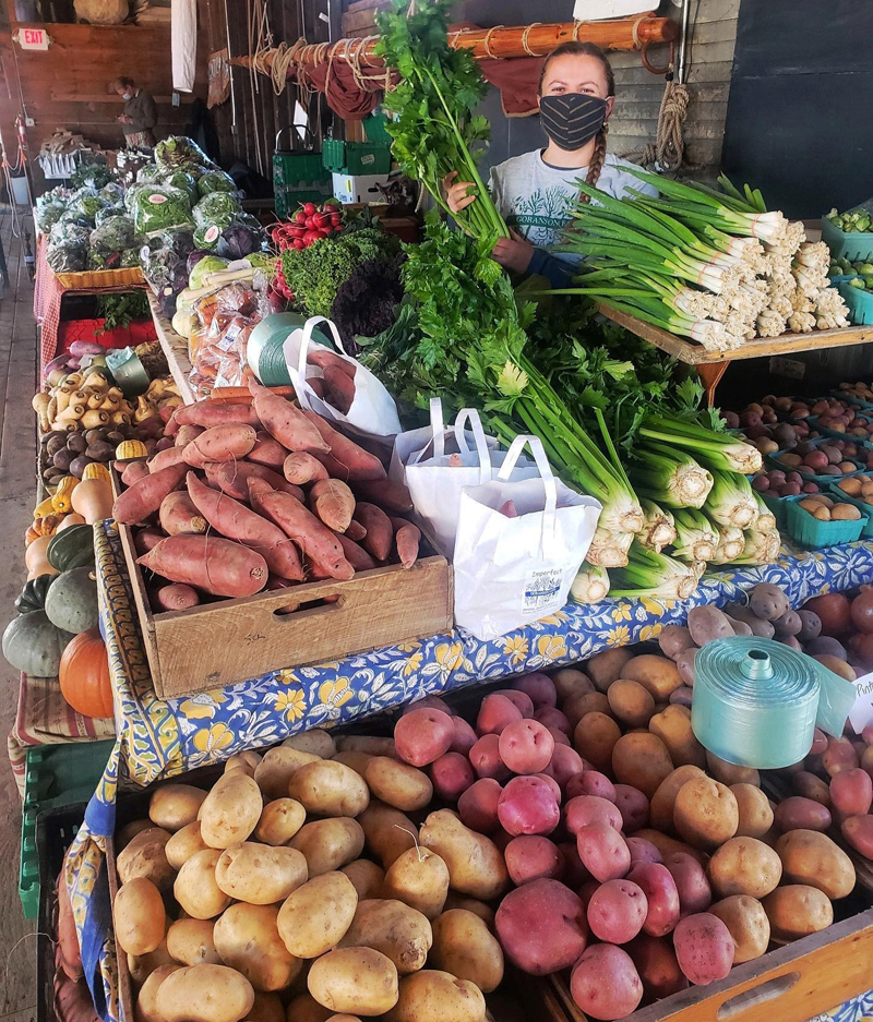 Bringing Food Home - The Lincoln County News