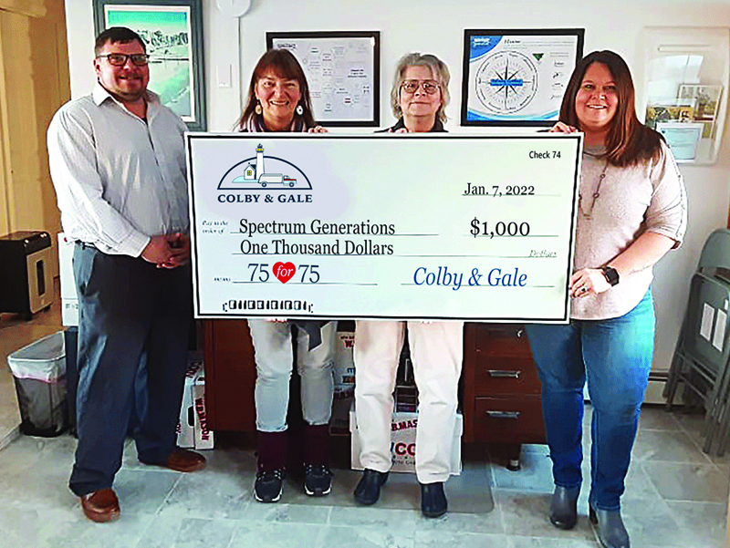 Gift-Giving Campaign Continues - The Lincoln County News