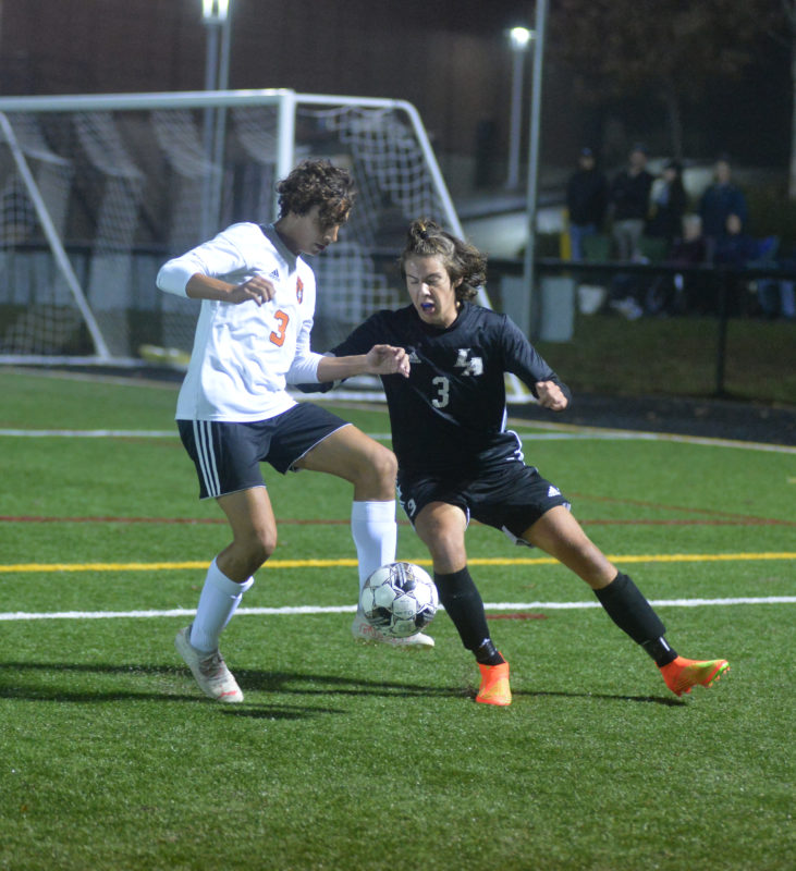 Eagle Soccer Teams Rally Over Gardiner - The Lincoln County News