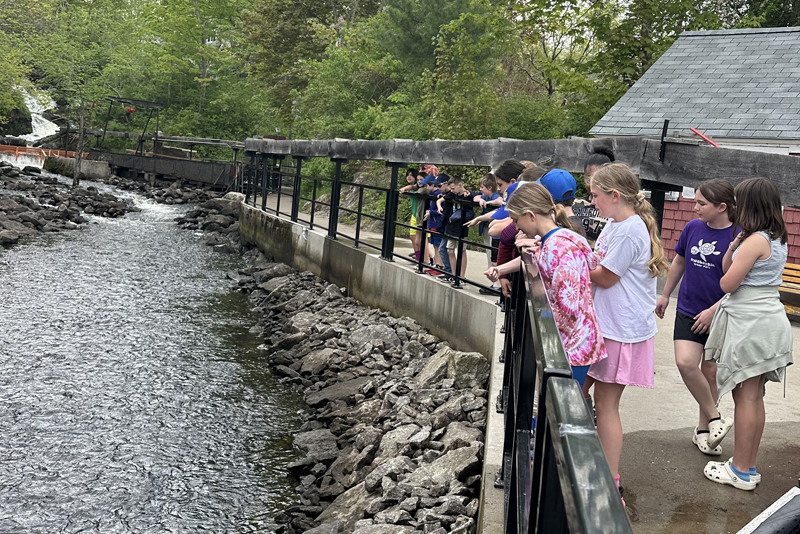 NCS Visits Fish Ladder - The Lincoln County News