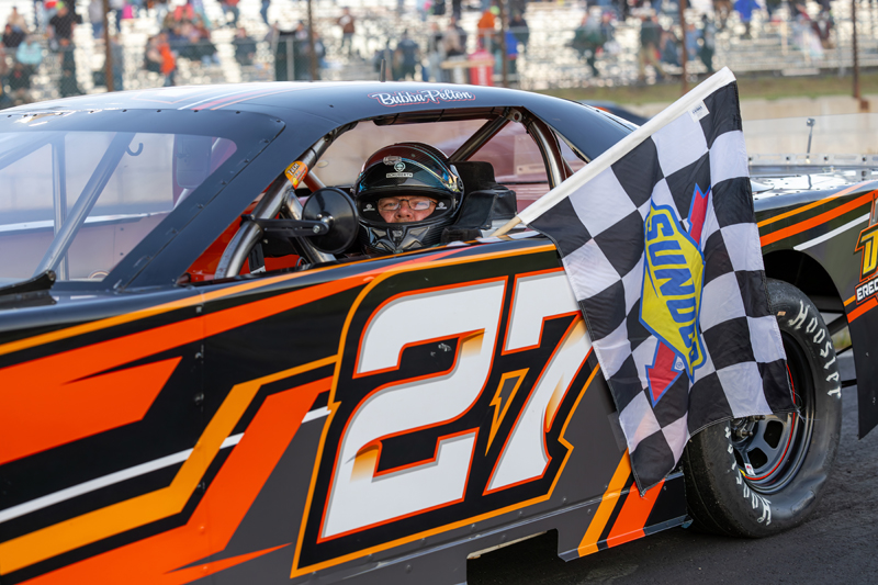 At the Speedway - The Lincoln County News