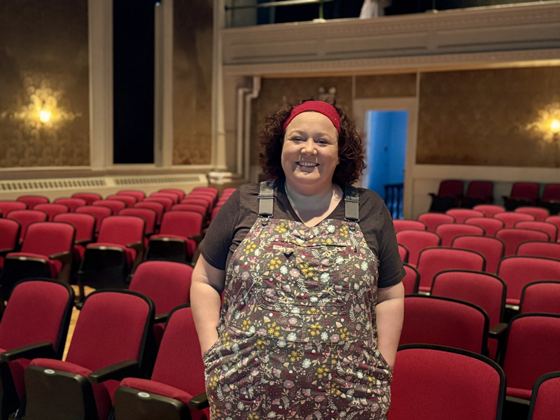 A Story of Love Returns to Lincoln Theater Stage in One-Woman Play ...