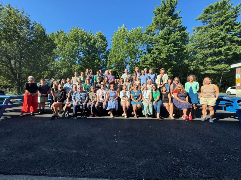 GSB Sunshine Committee Launches Proactive Staff Recognition Tradition ...